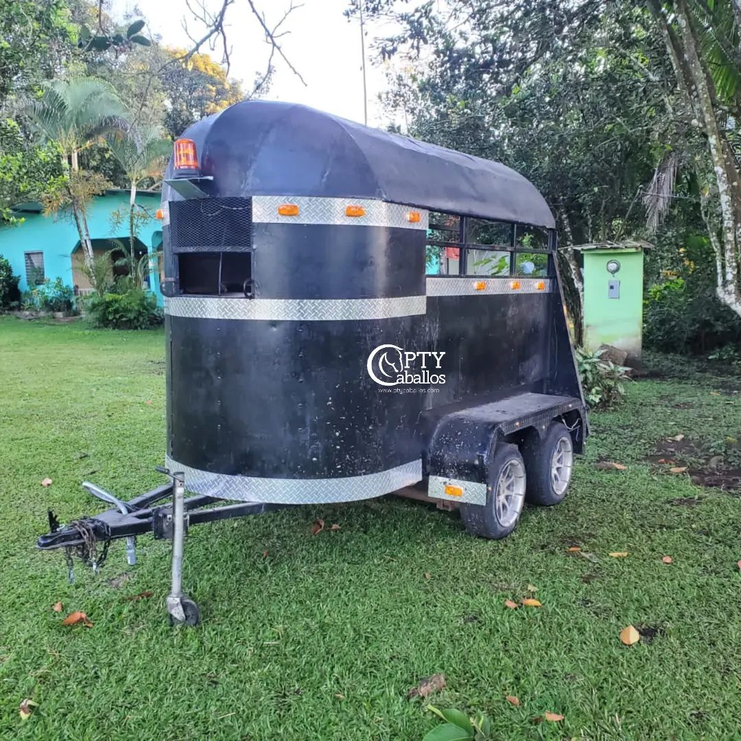 REMOLQUE – PTY Caballos